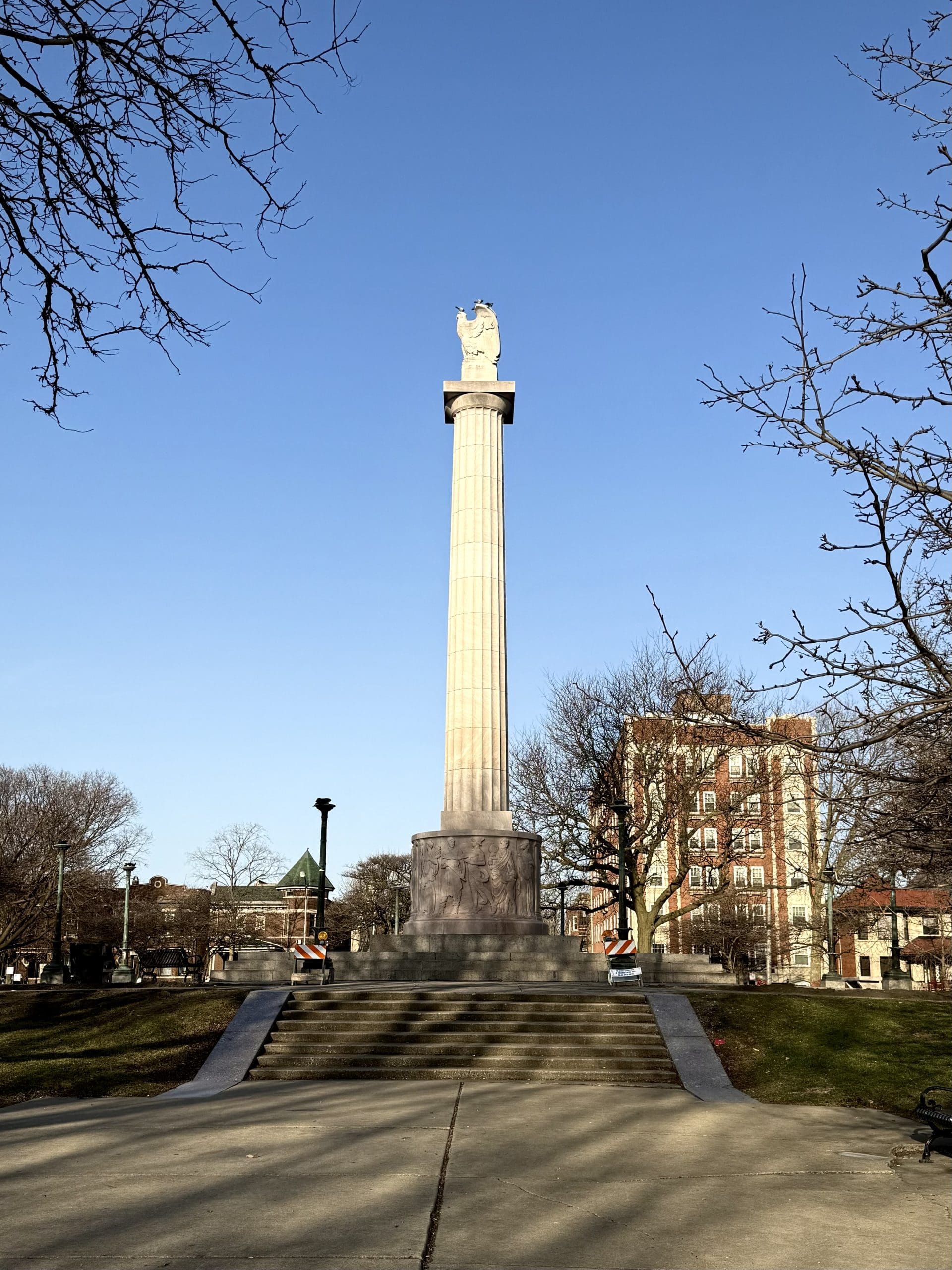 A Complete Neighborhood Guide To Logan Square | ChicagoCentric